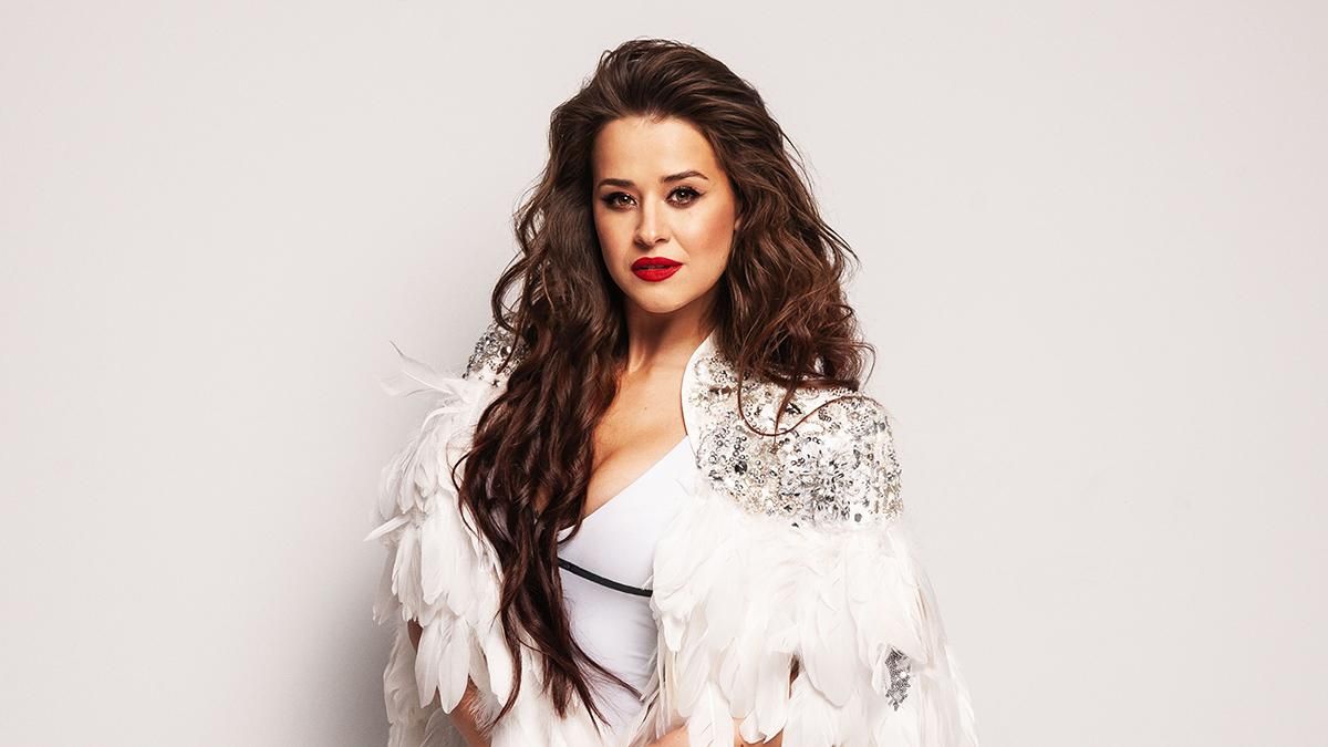 Дружина Dzidzio співачка Slavia презентувала нову пісню